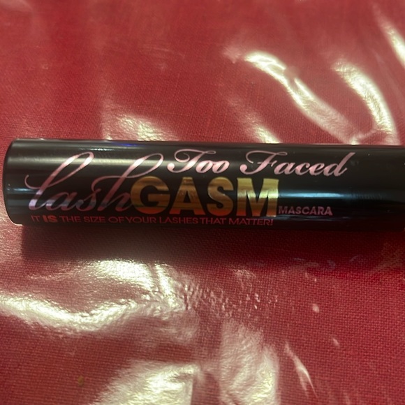 Too Faced | Makeup | Too Face Mascara Used | Poshmark